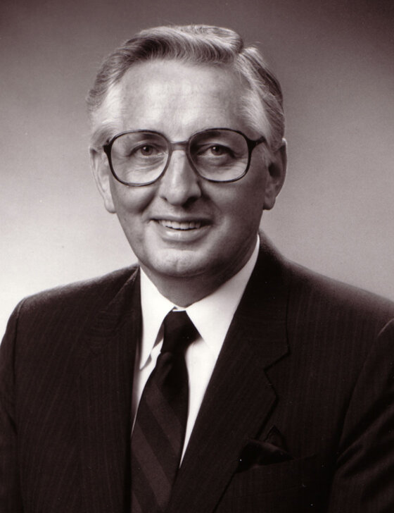 Remembering a Giant: A Tribute to Richard H. Headlee – Mackinac Center